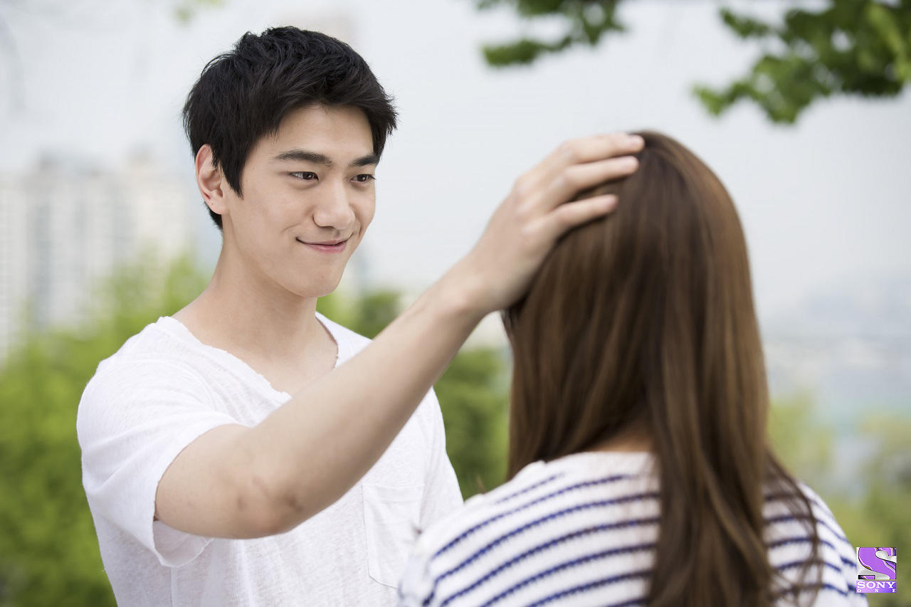 The Privileged | Gallery | The Privileged Gallery | ONE